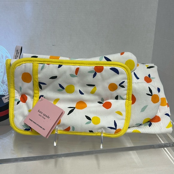 kate spade | Kitchen | Kate Spade Kitchen Set | Poshmark
